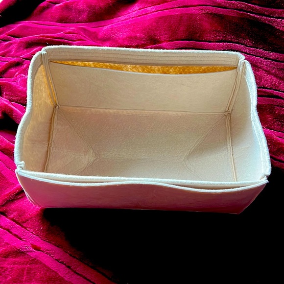 Original Club | Other | Original Club Purse Organizer | Poshmark